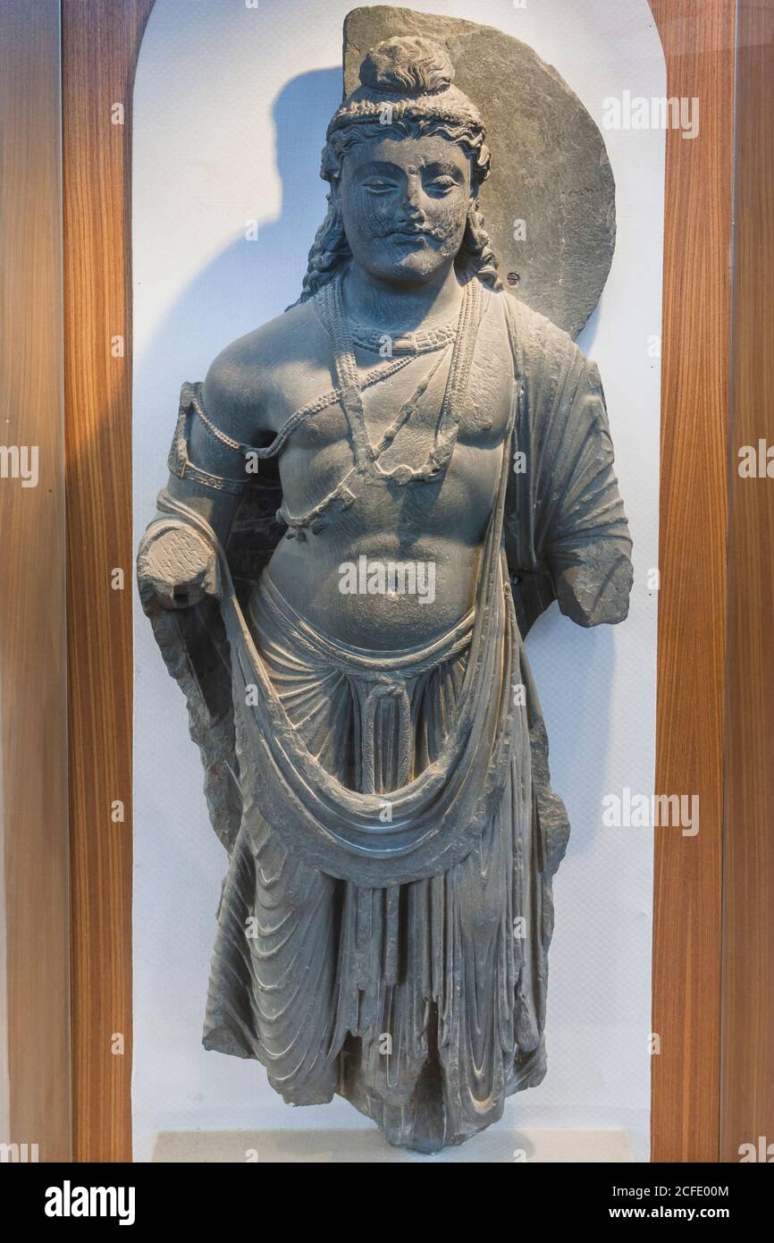Ancient Gandhara Bodhisattva statue, stone carving, Gallery of Gandhara ...