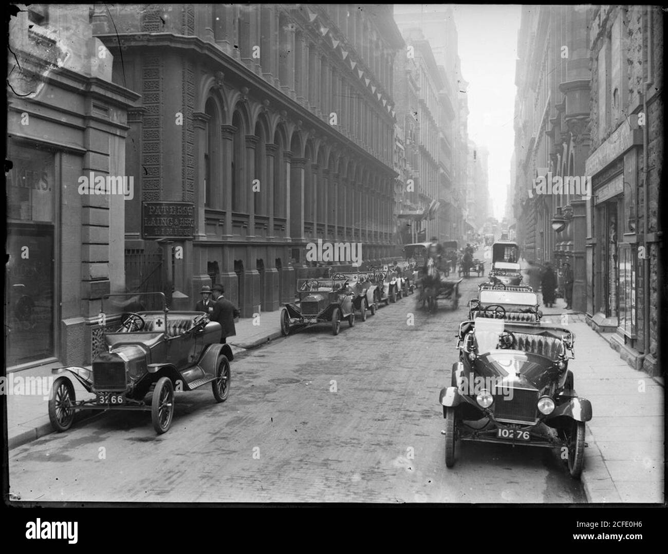 Flinders lane hi-res stock photography and images - Alamy