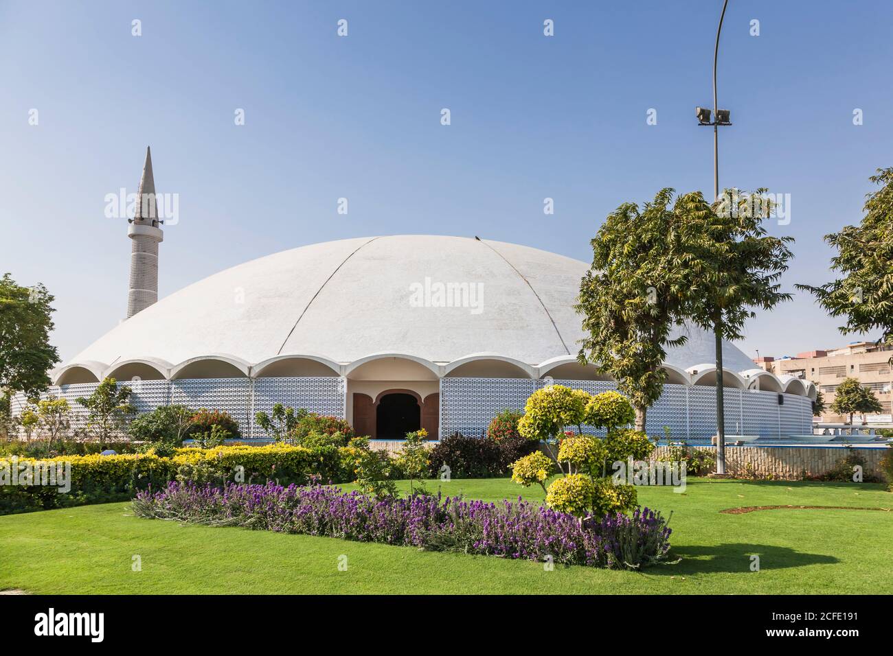 Masjid e tooba karachi hi-res stock photography and images - Alamy