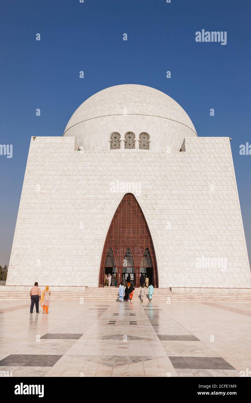 Quaid-e-Azam Mausoleum, Muhammad Ali Jinnah's tomb, Karachi, Sindh ...