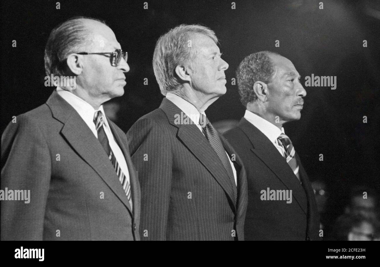 Menachem begin anwar sadat hi-res stock photography and images - Alamy