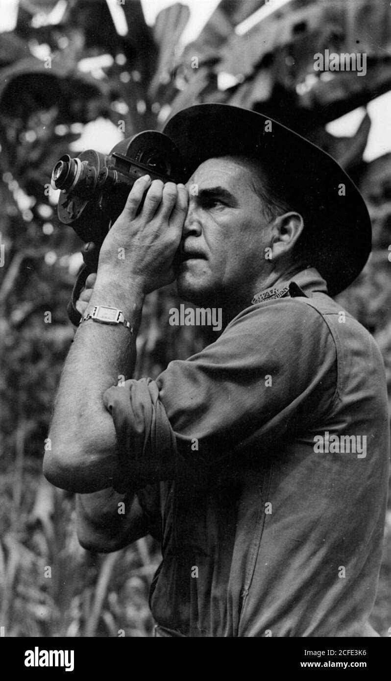 Using film camera Black and White Stock Photos & Images - Alamy