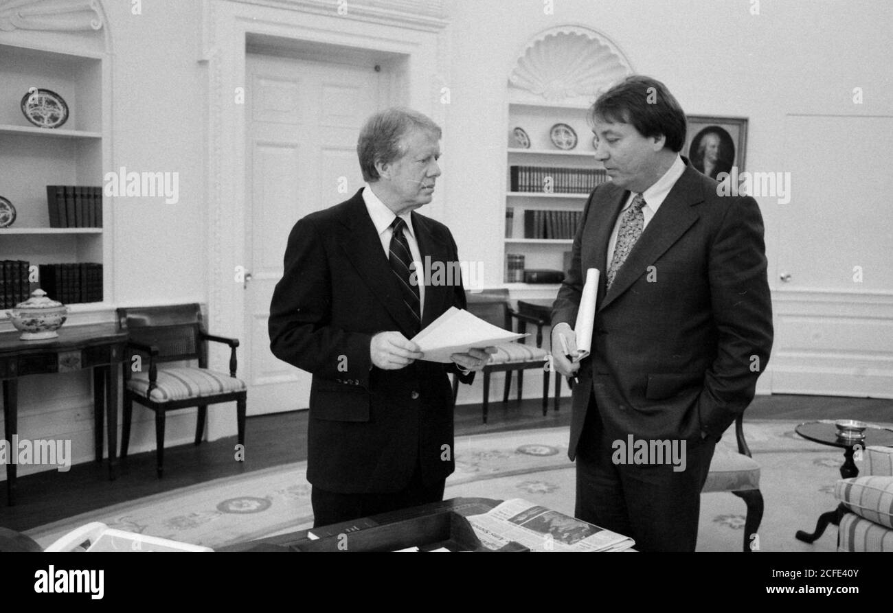 Jimmy Carter with Frank Moore ca. 2 February 1977 Stock Photo - Alamy