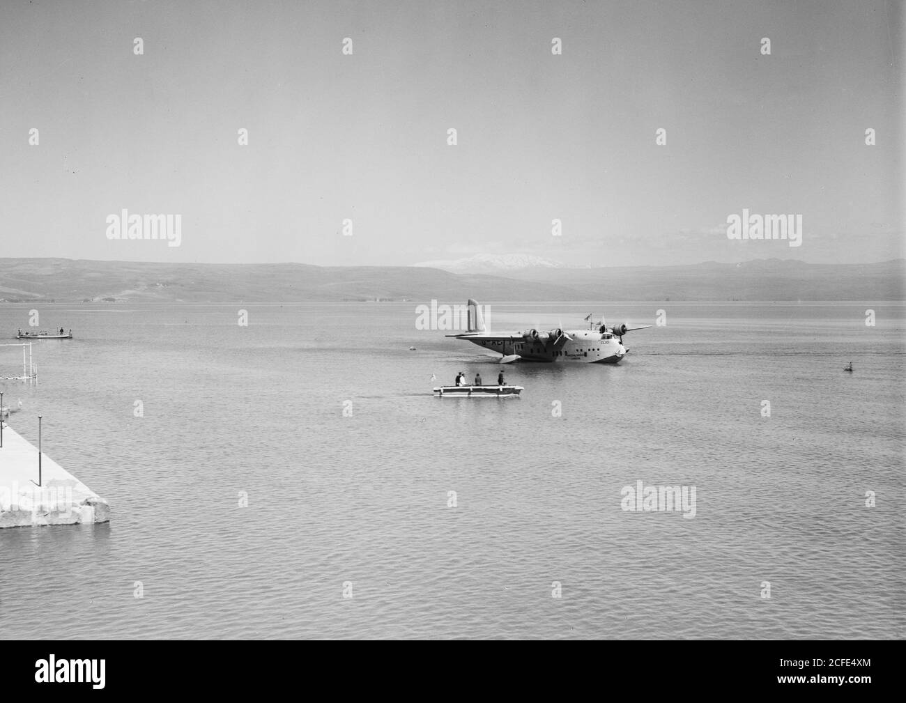 Flying boat 1900s hi-res stock photography and images - Alamy