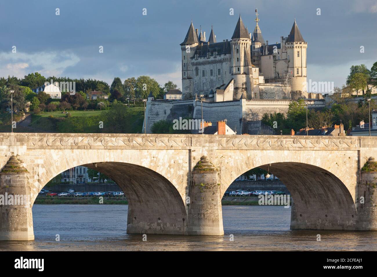 Bridge loire hi-res stock photography and images - Alamy