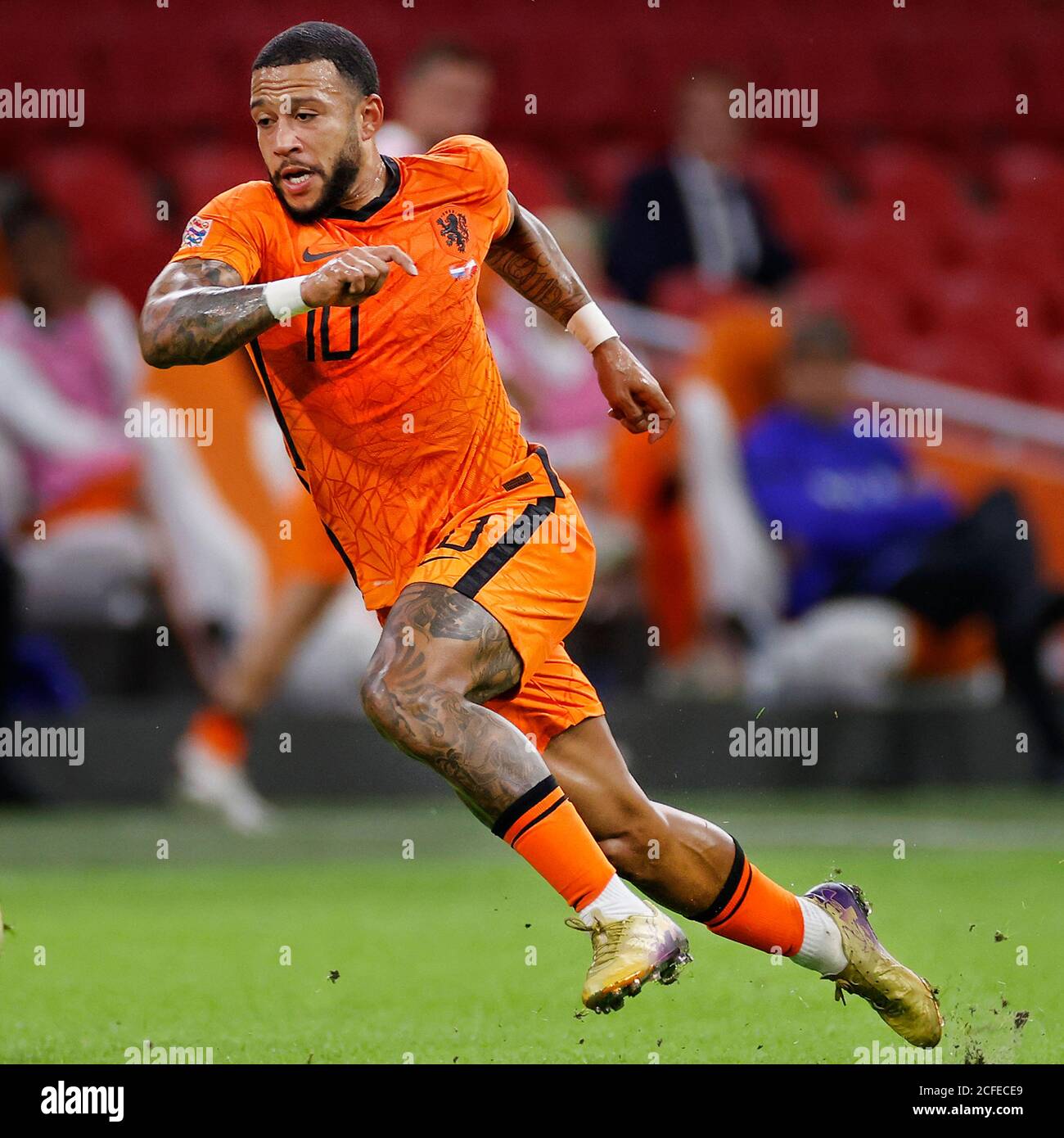 09 memphis depay hi-res stock photography and images - Alamy