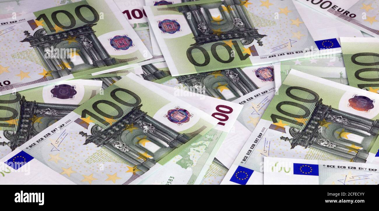 europe euros banknote of hundreds Stock Photo - Alamy