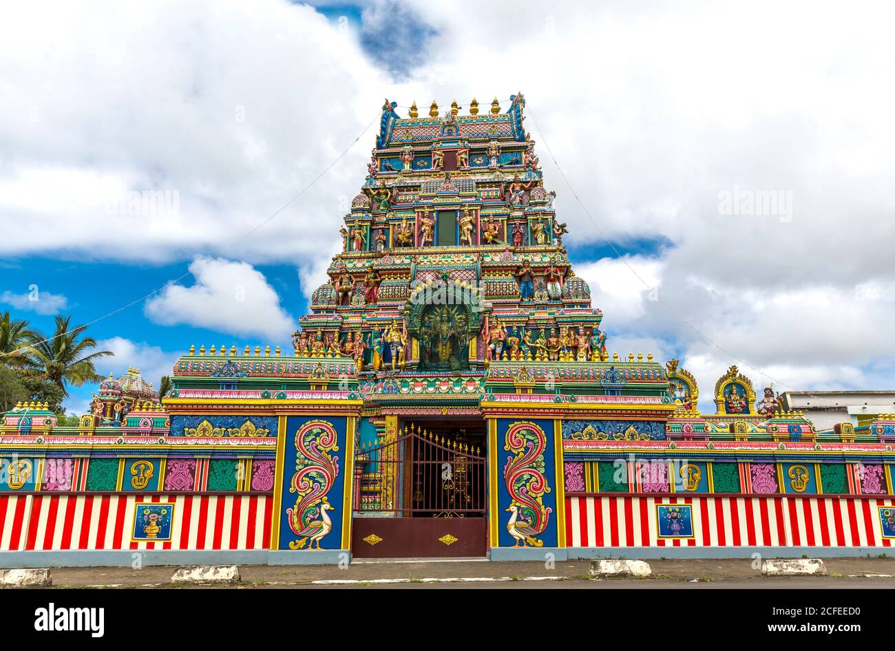 Indian temple construction hi-res stock photography and images - Alamy