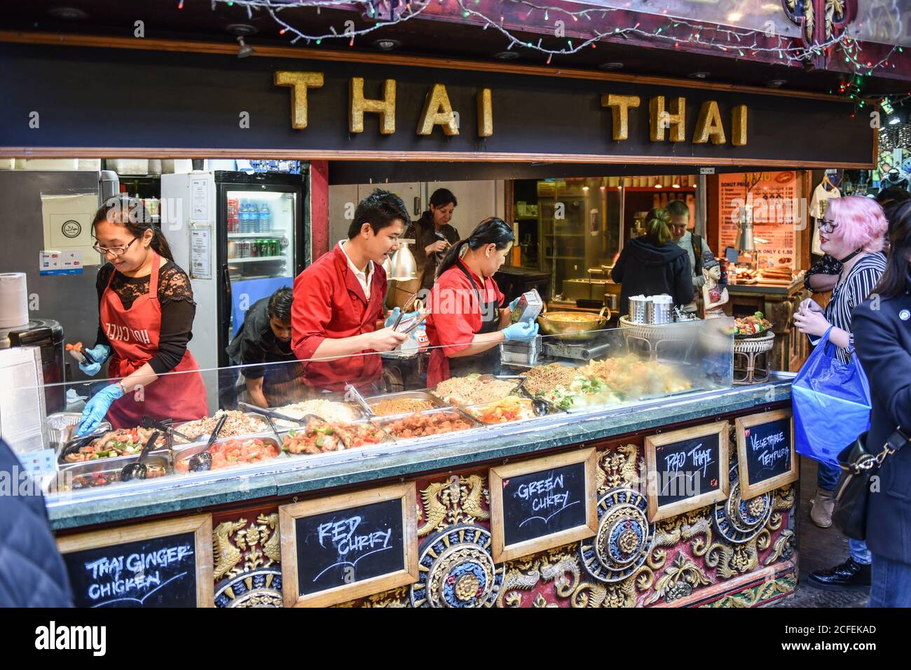 LONDON, ENGLAND - APRIL 07, 2017: Chinese chefs serve delicious food ...