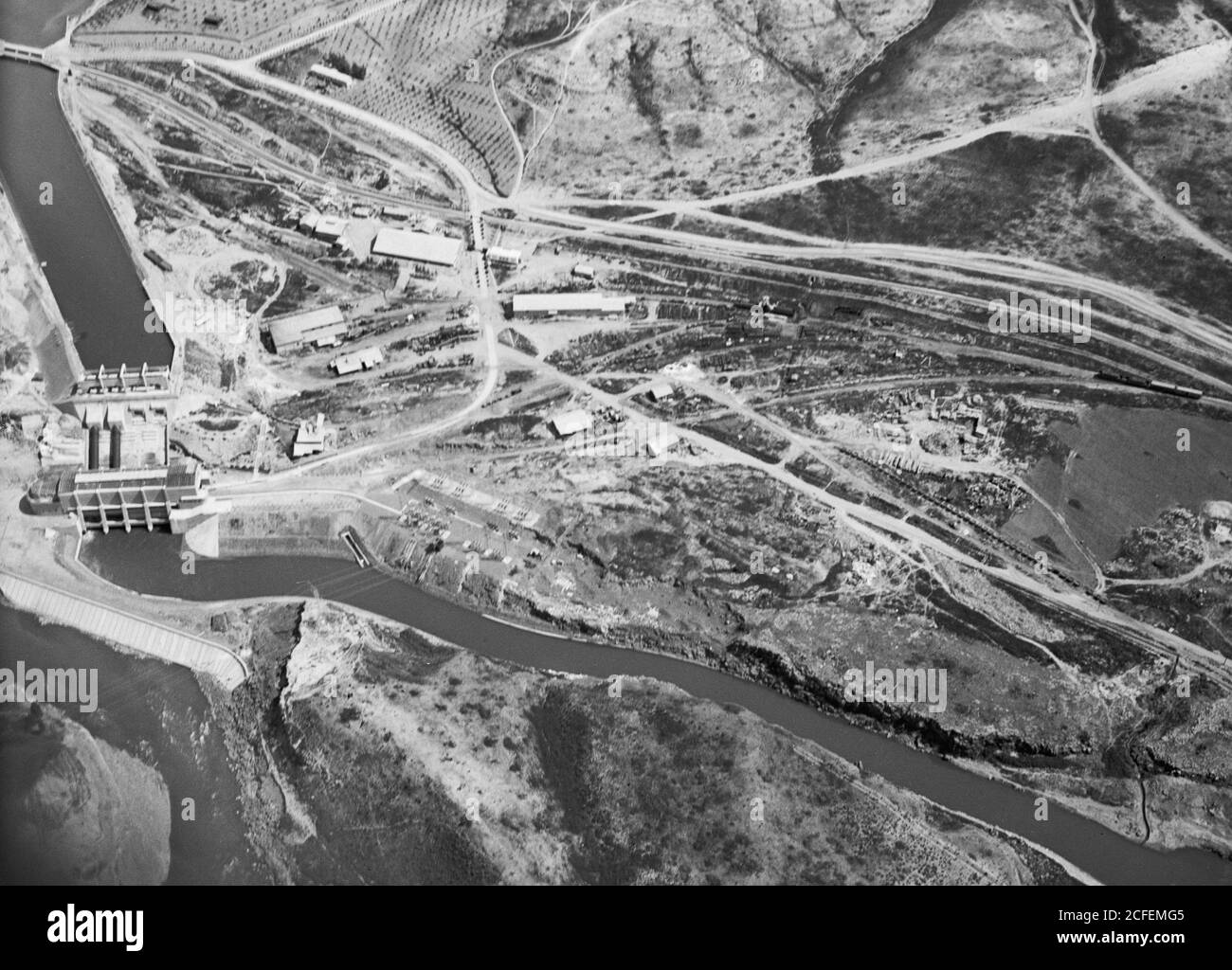 How hydro electric power plant works hi-res stock photography and ...