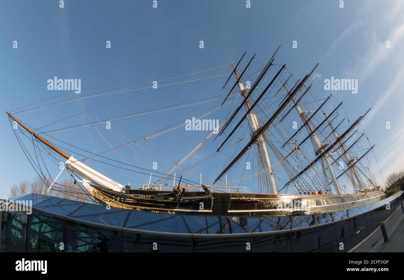 Clipper bow hi-res stock photography and images - Alamy