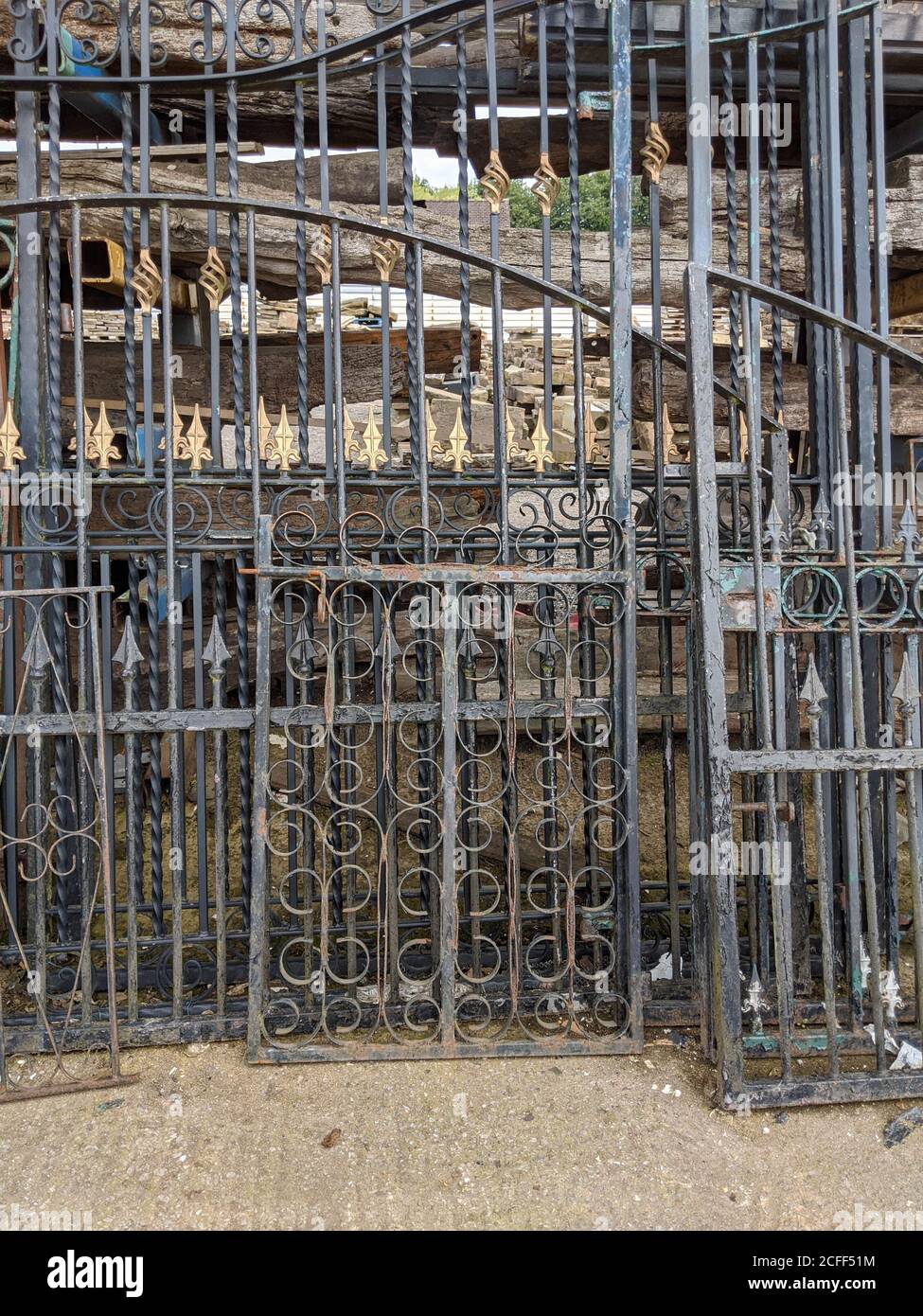 Cast Iron Gates High Resolution Stock Photography and Images - Alamy