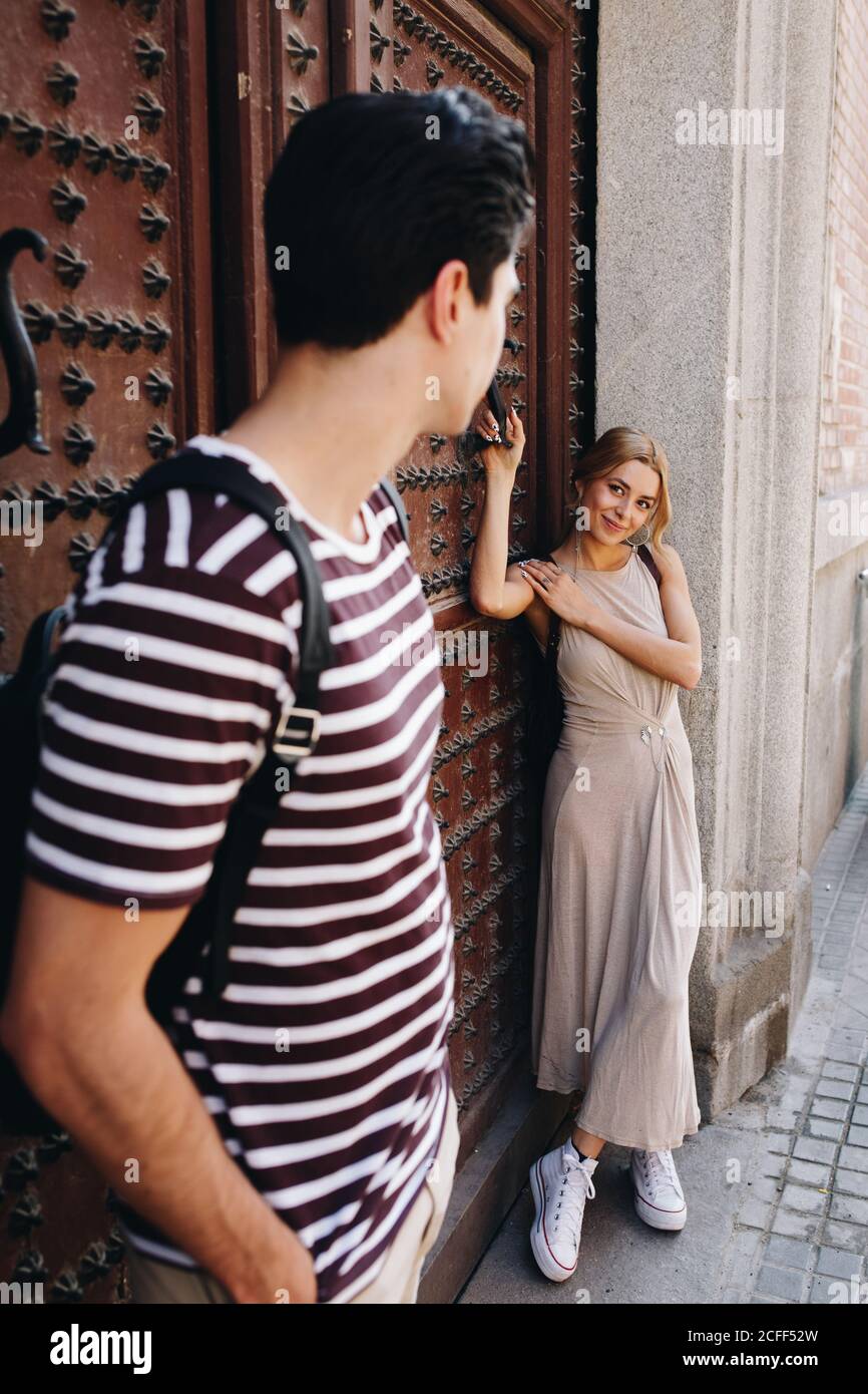 Young woman boyfriend front door hi-res stock photography and images ...