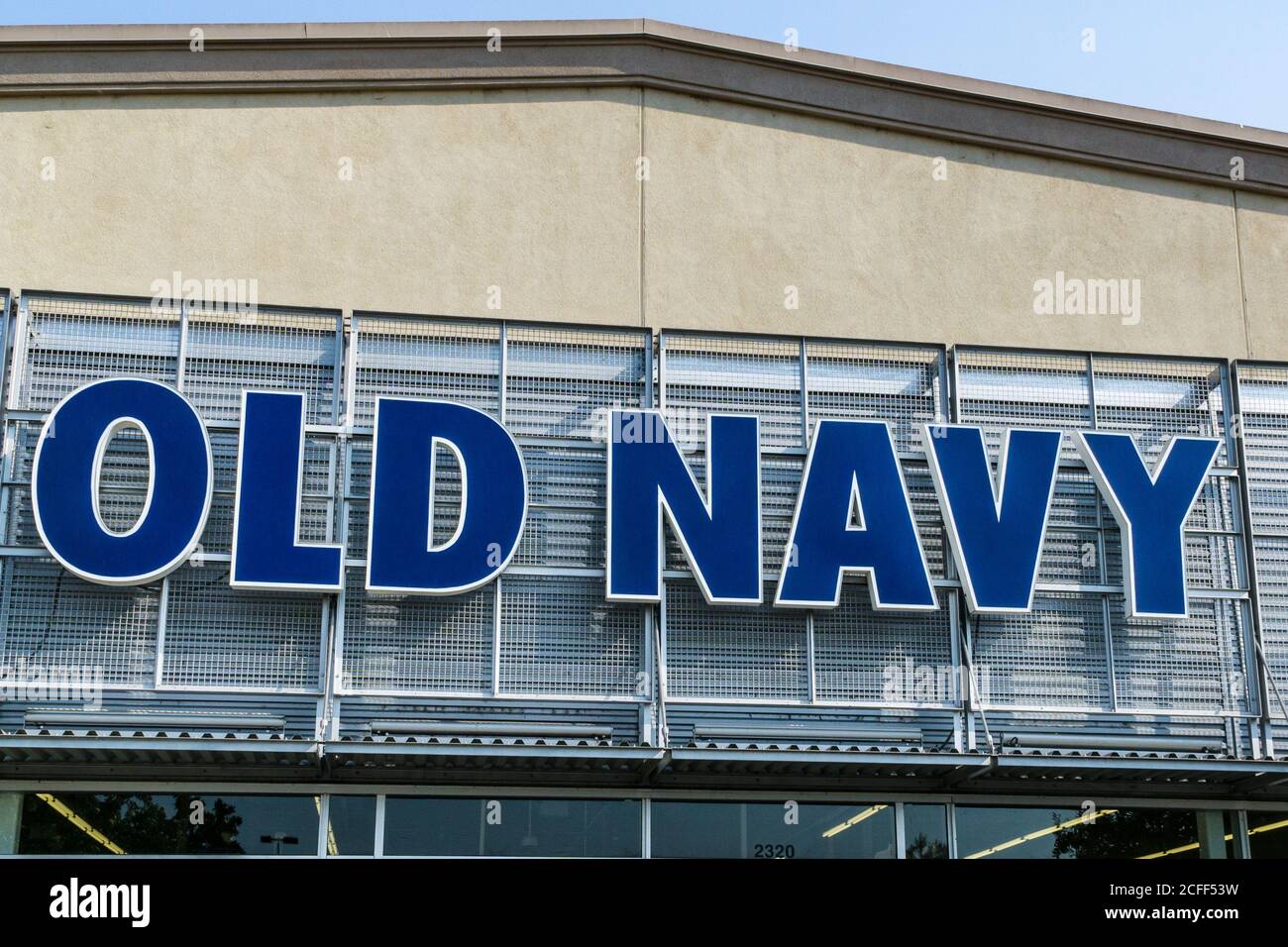 Old navy store in hi-res stock photography and images - Alamy