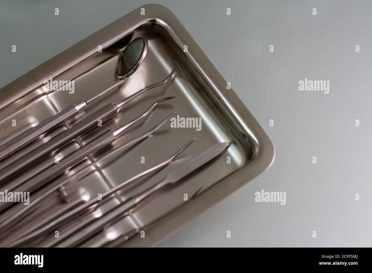 Dentist instrument hi-res stock photography and images - Alamy