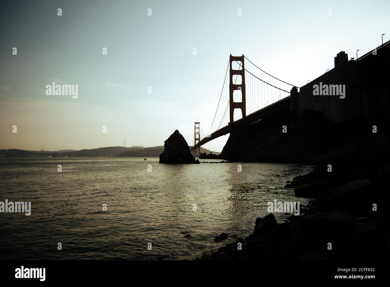 Landscape Golden Gate Bridge at sunrise Stock Photo - Alamy
