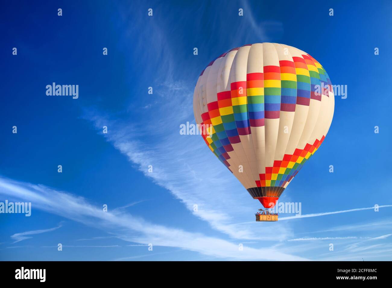 Ballooning in the sky hi-res stock photography and images - Alamy