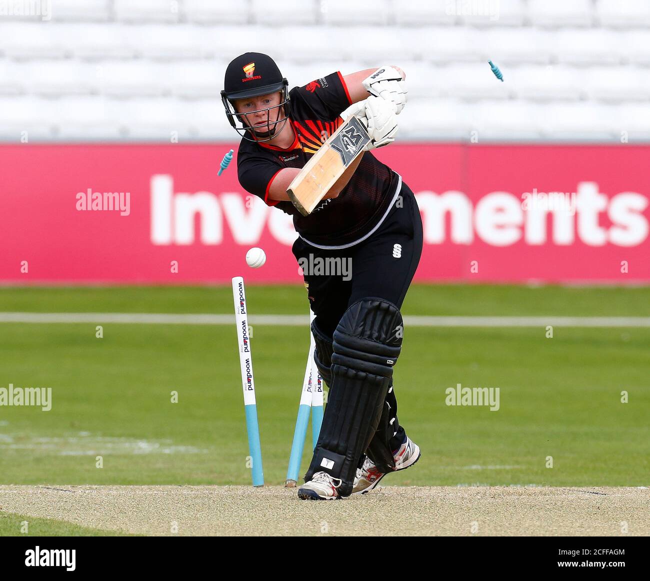 Lauren filer england bowls hi-res stock photography and images - Alamy