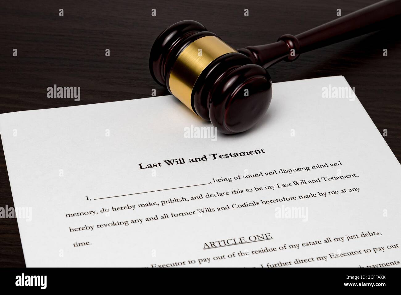Contract of inheritance hi-res stock photography and images - Alamy
