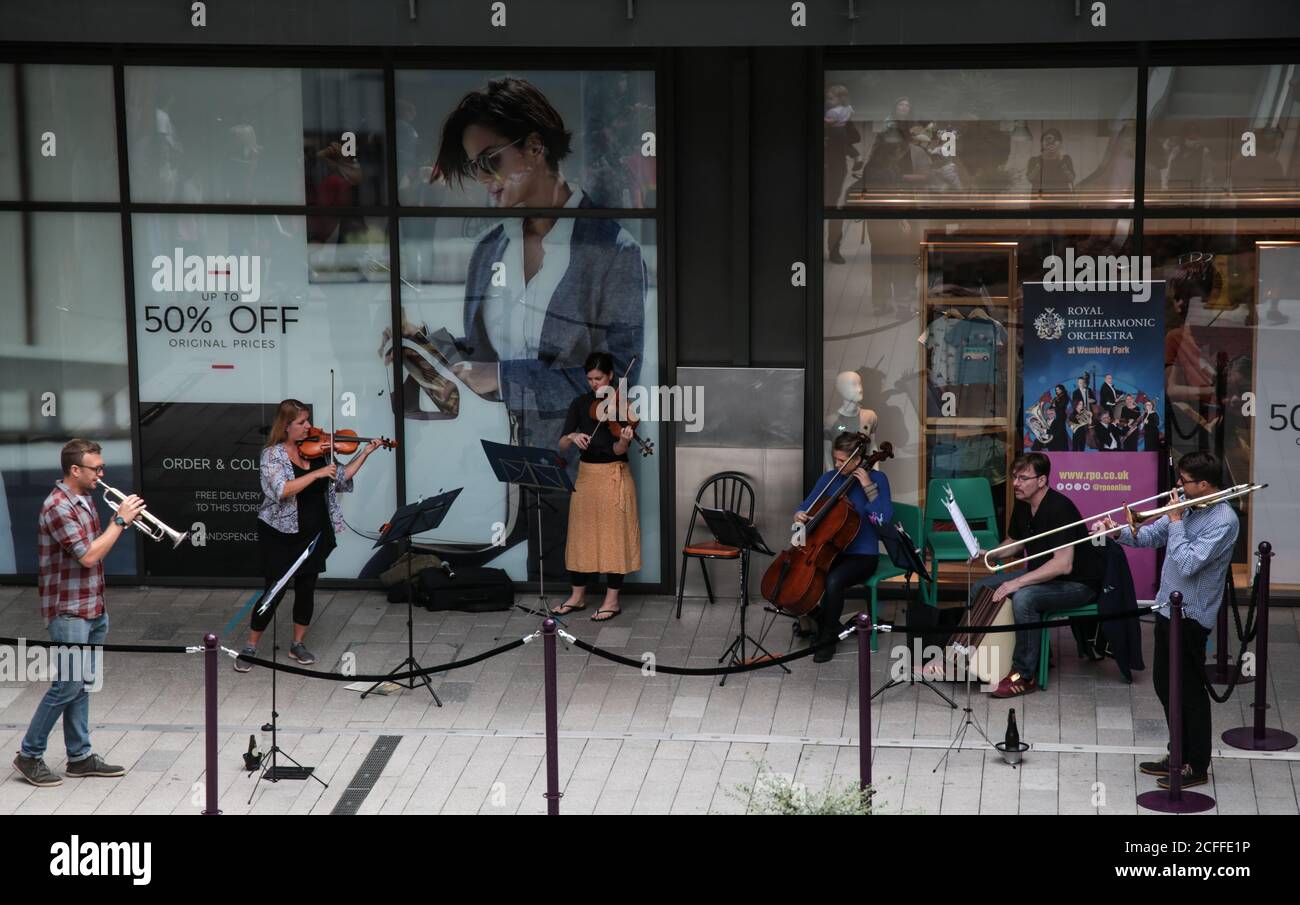 Royal philarmonica orchestra hi-res stock photography and images - Alamy