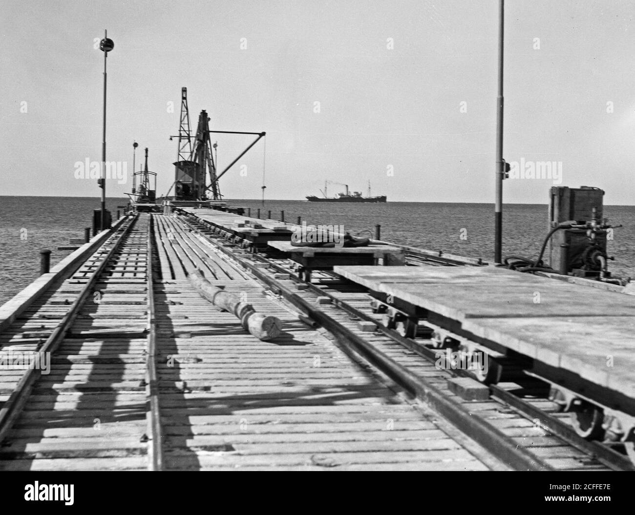 Middle East History - Palestine disturbances 1936. Tel-Aviv Jetty as in ...