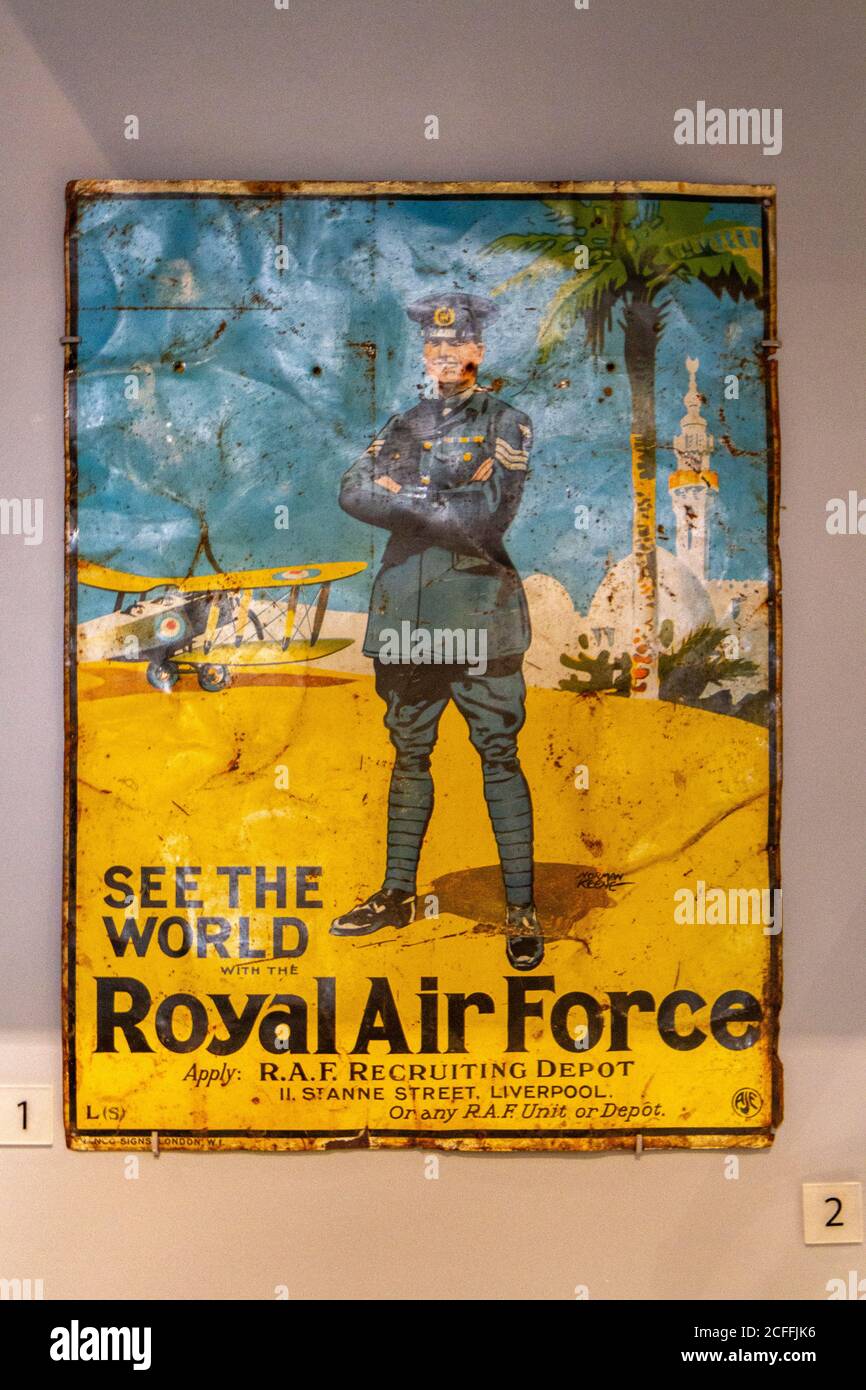 Raf recruitment poster hi-res stock photography and images - Alamy