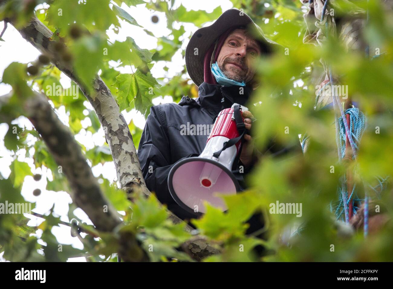 Tree protector hi-res stock photography and images - Alamy