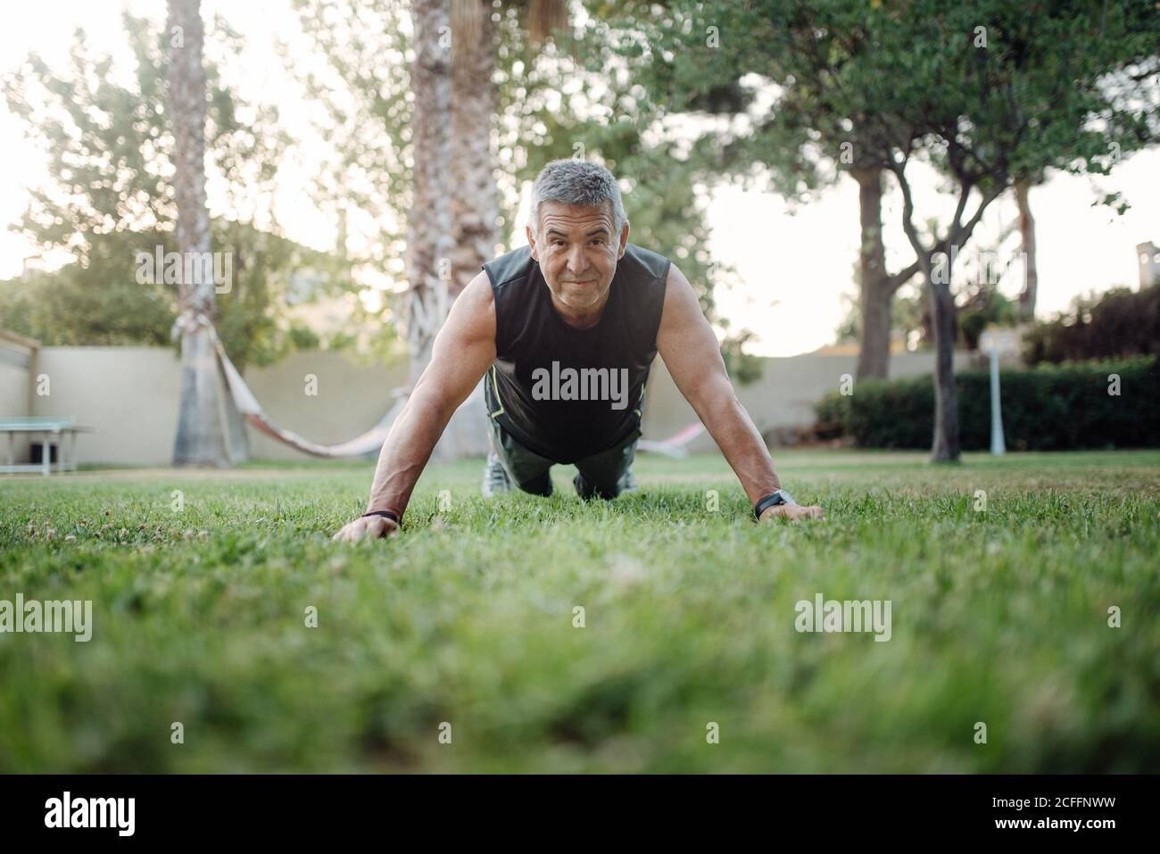 Strong horizontal shape hi-res stock photography and images - Alamy
