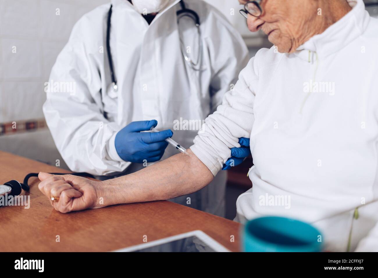 Home injection hi-res stock photography and images - Alamy