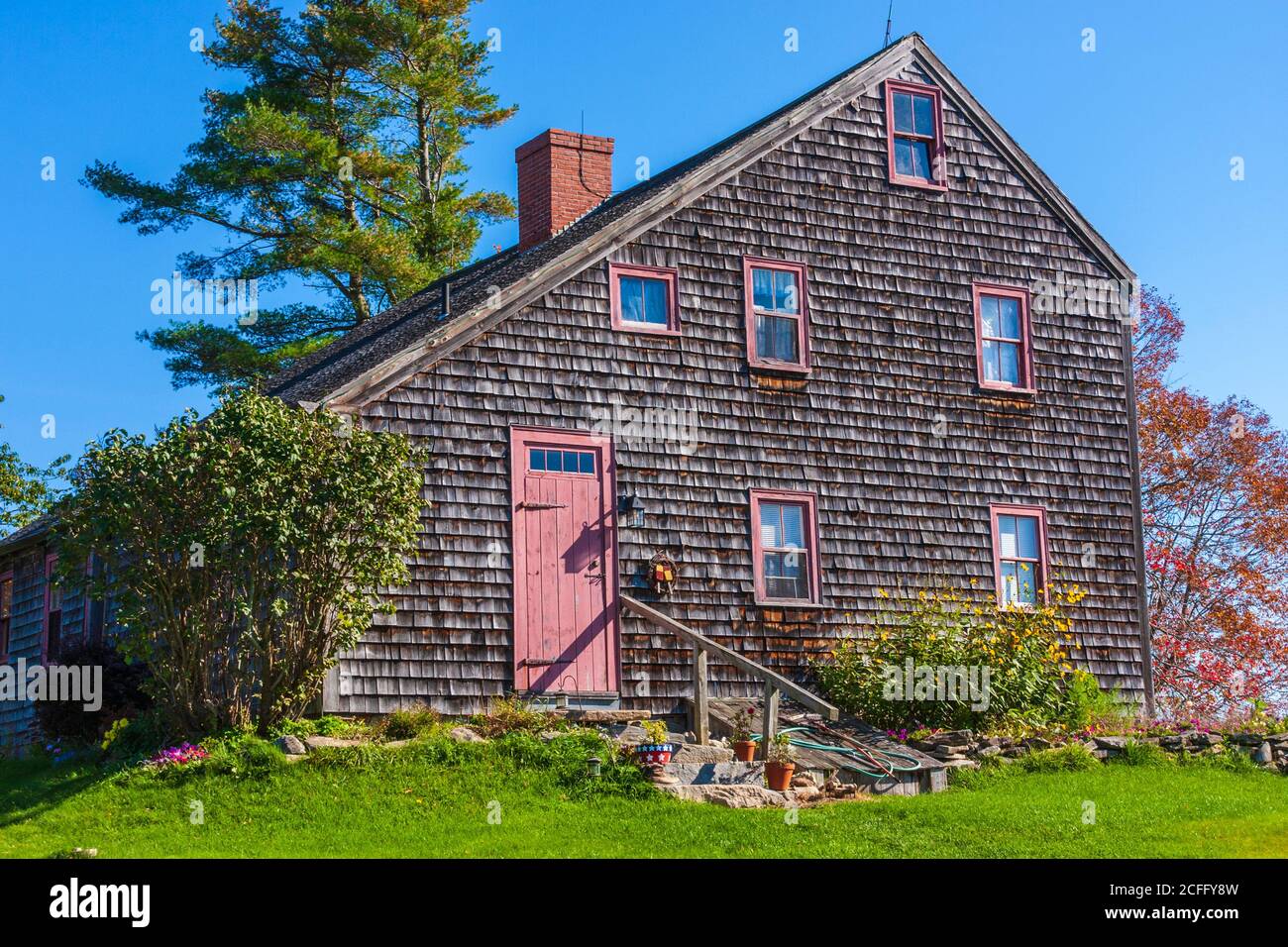 England Country House Drive High Resolution Stock Photography and ...
