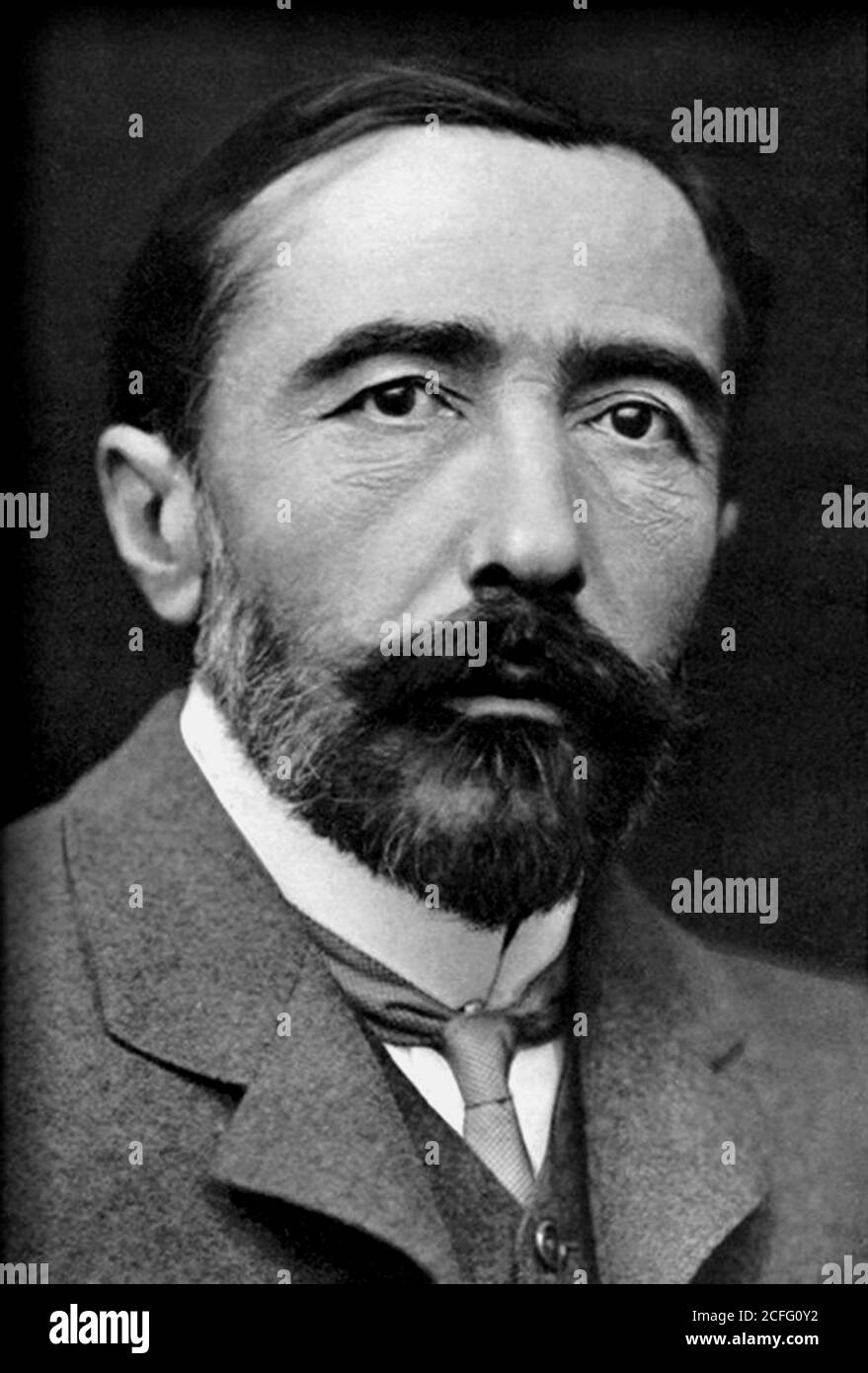 George charles beresford hi-res stock photography and images - Alamy