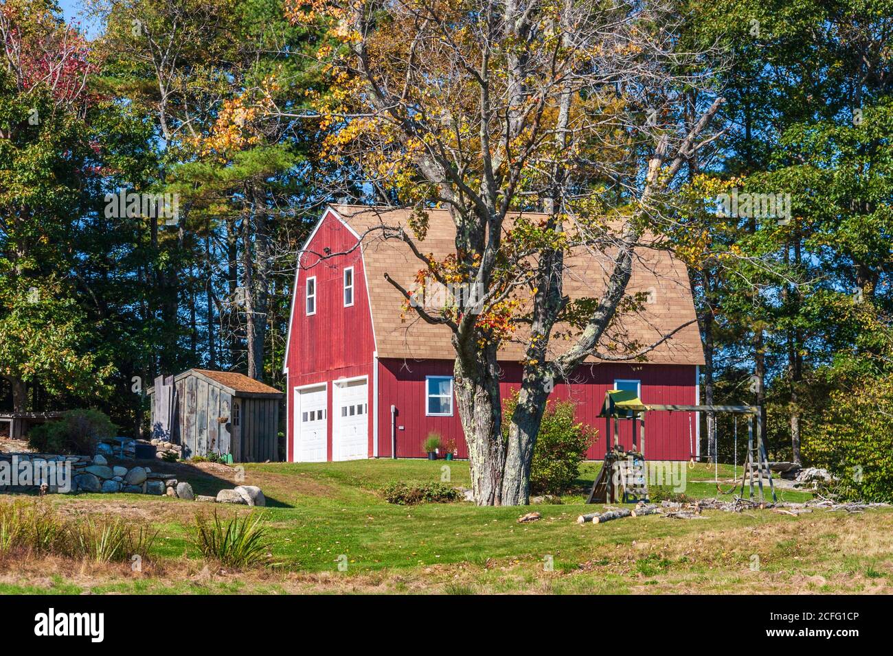 Maine in october hi-res stock photography and images - Alamy