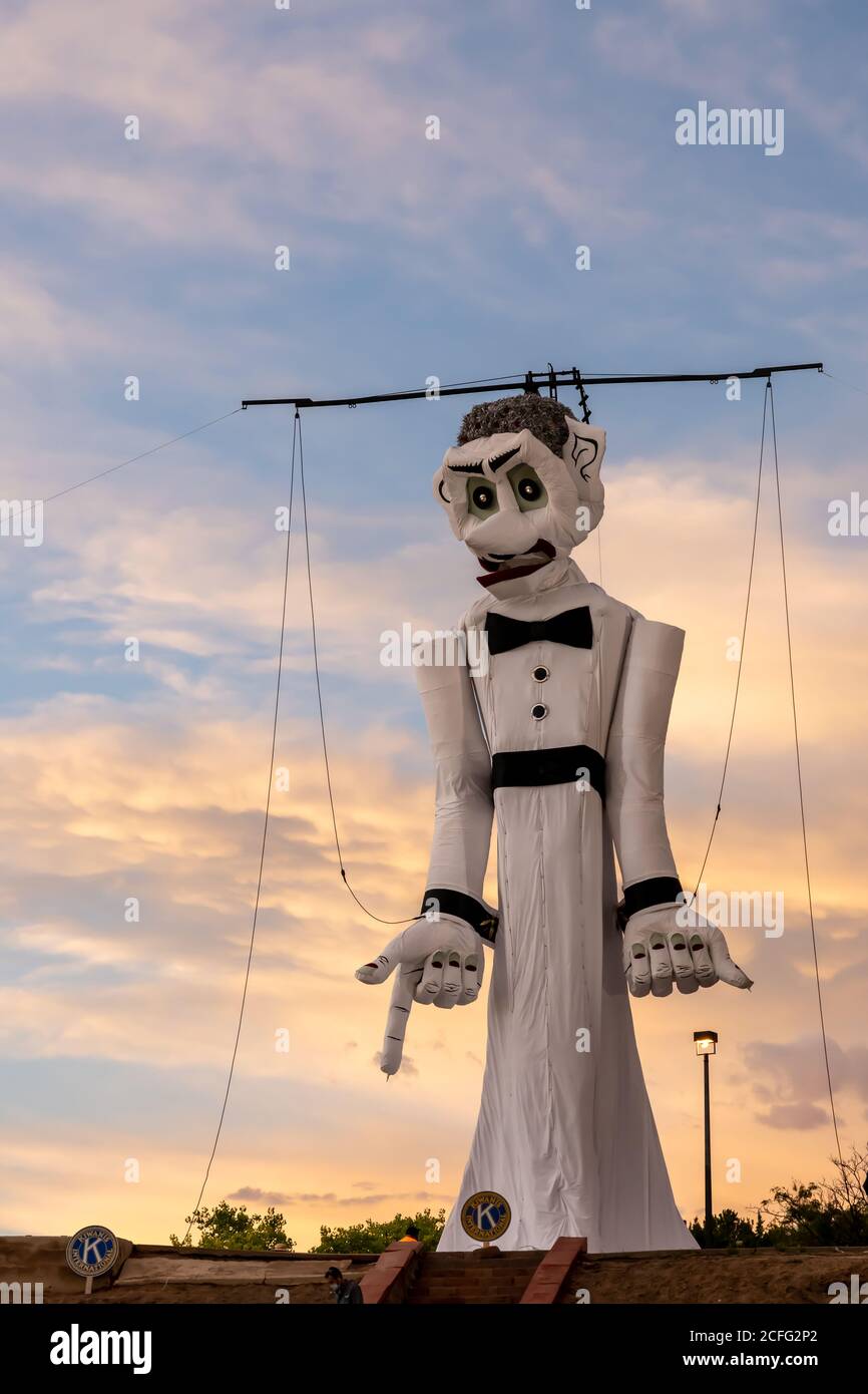 Zozobra (Old Man Gloom) in Santa Fe, New Mexico Stock Photo - Alamy