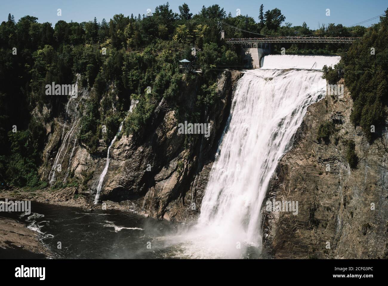 Falling from bridge hi-res stock photography and images - Alamy