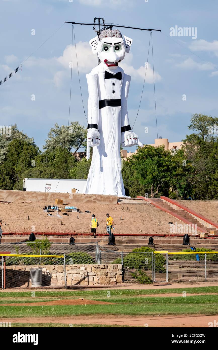 Old man gloom zozobra hi-res stock photography and images - Alamy