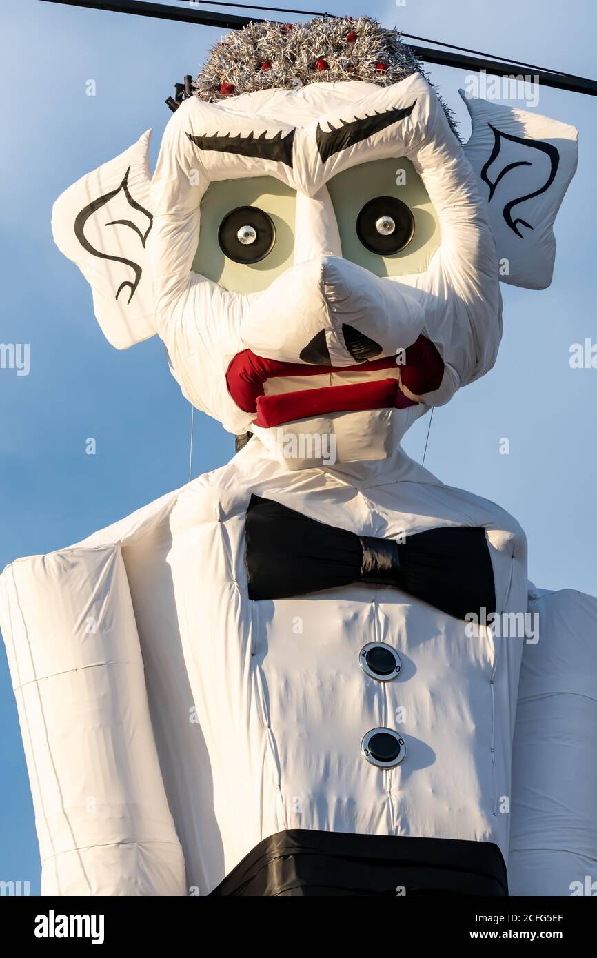 Old man gloom zozobra hi-res stock photography and images - Alamy