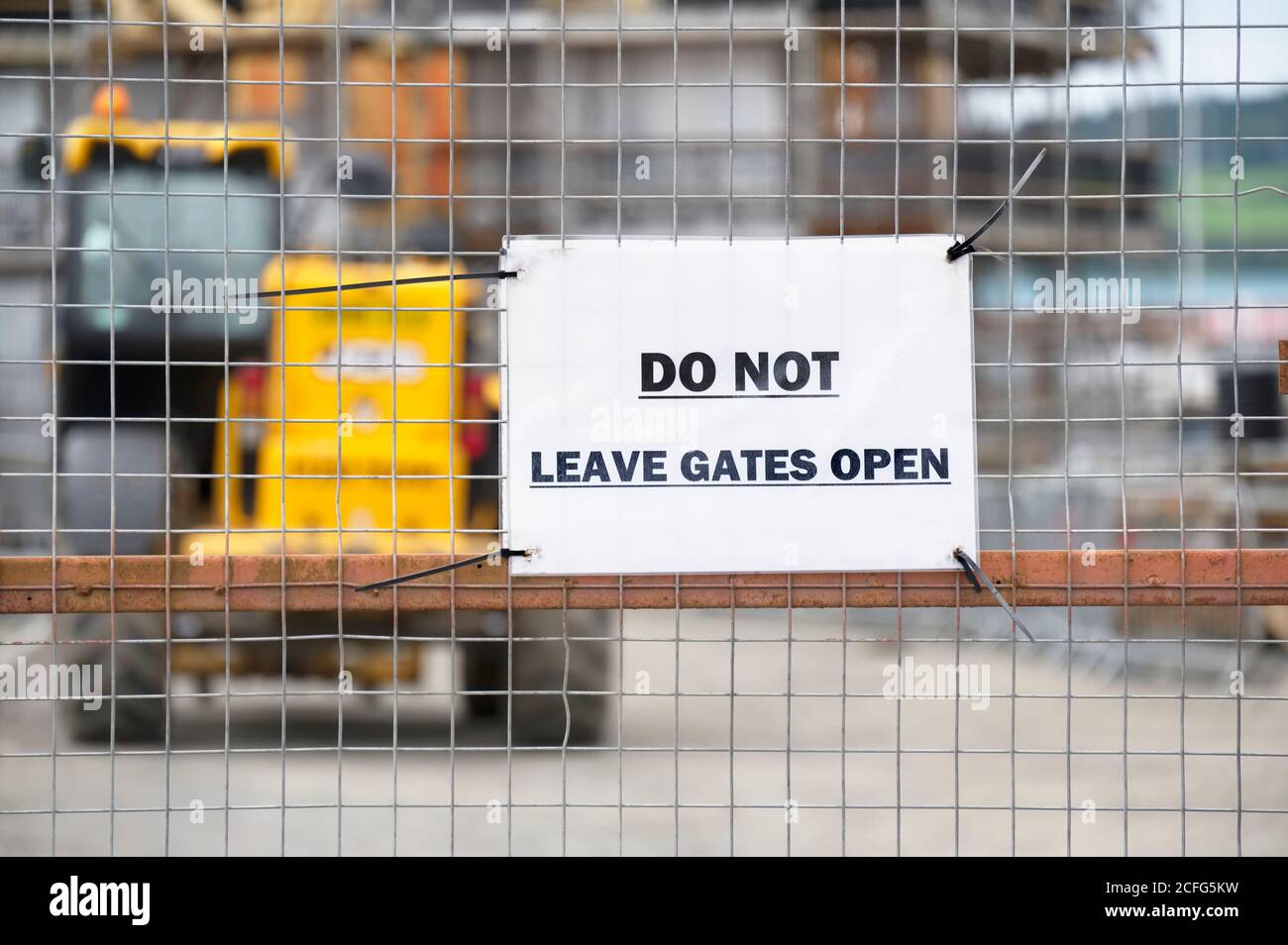 Workers entrance gate construction site hi-res stock photography and ...