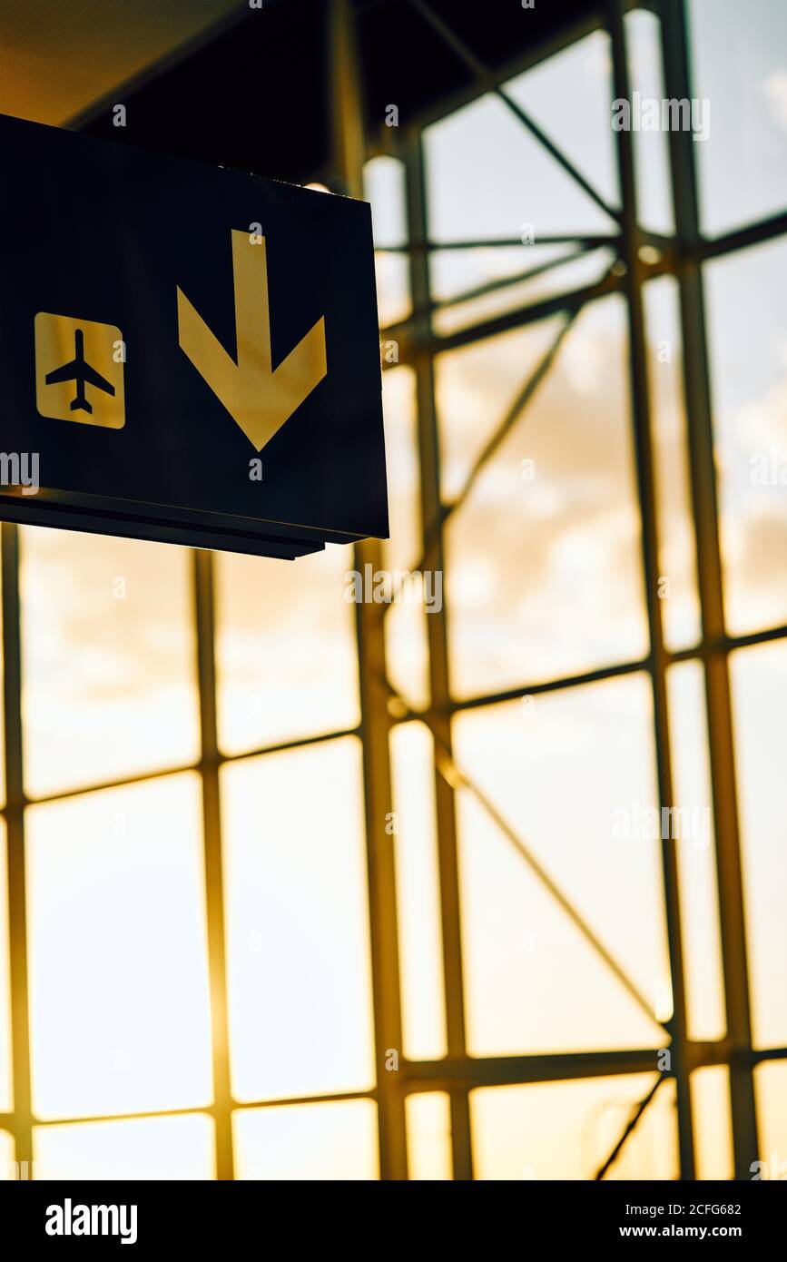 Terminal airplane black hi-res stock photography and images - Alamy