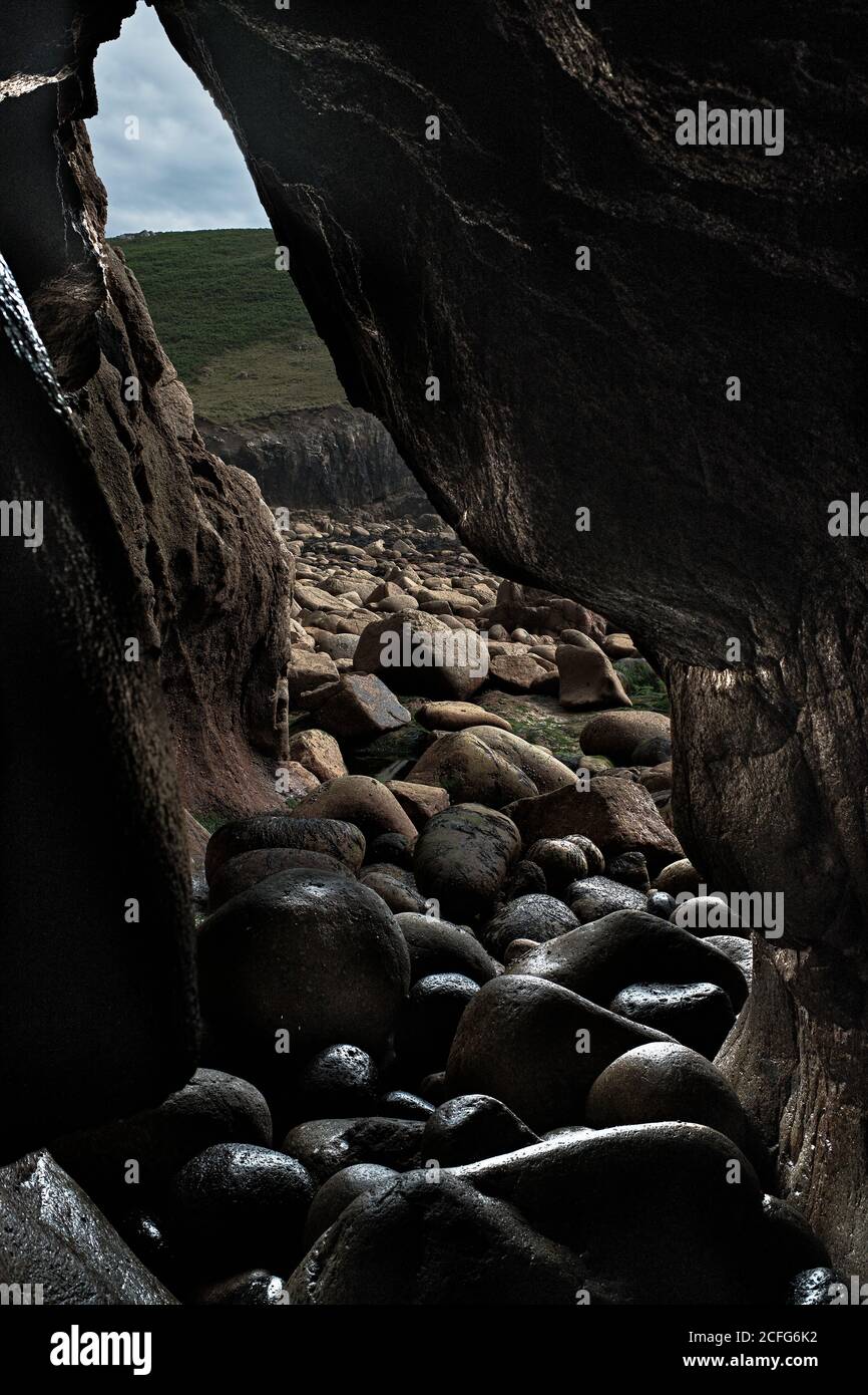 Circular cave hi-res stock photography and images - Alamy