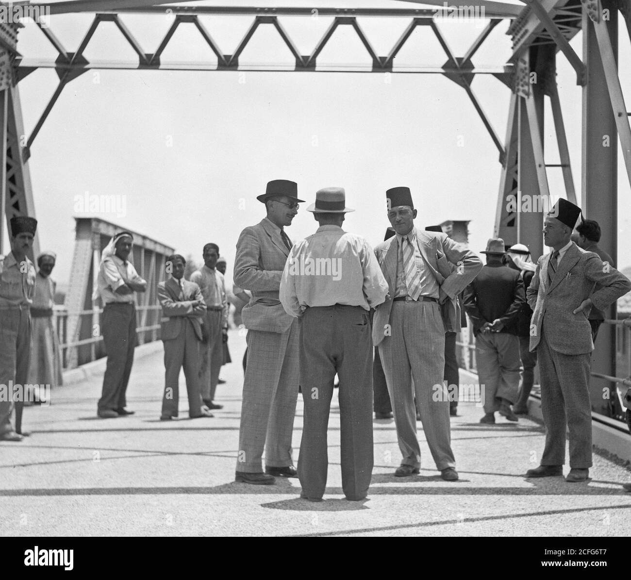 Allenby bridge hi-res stock photography and images - Alamy