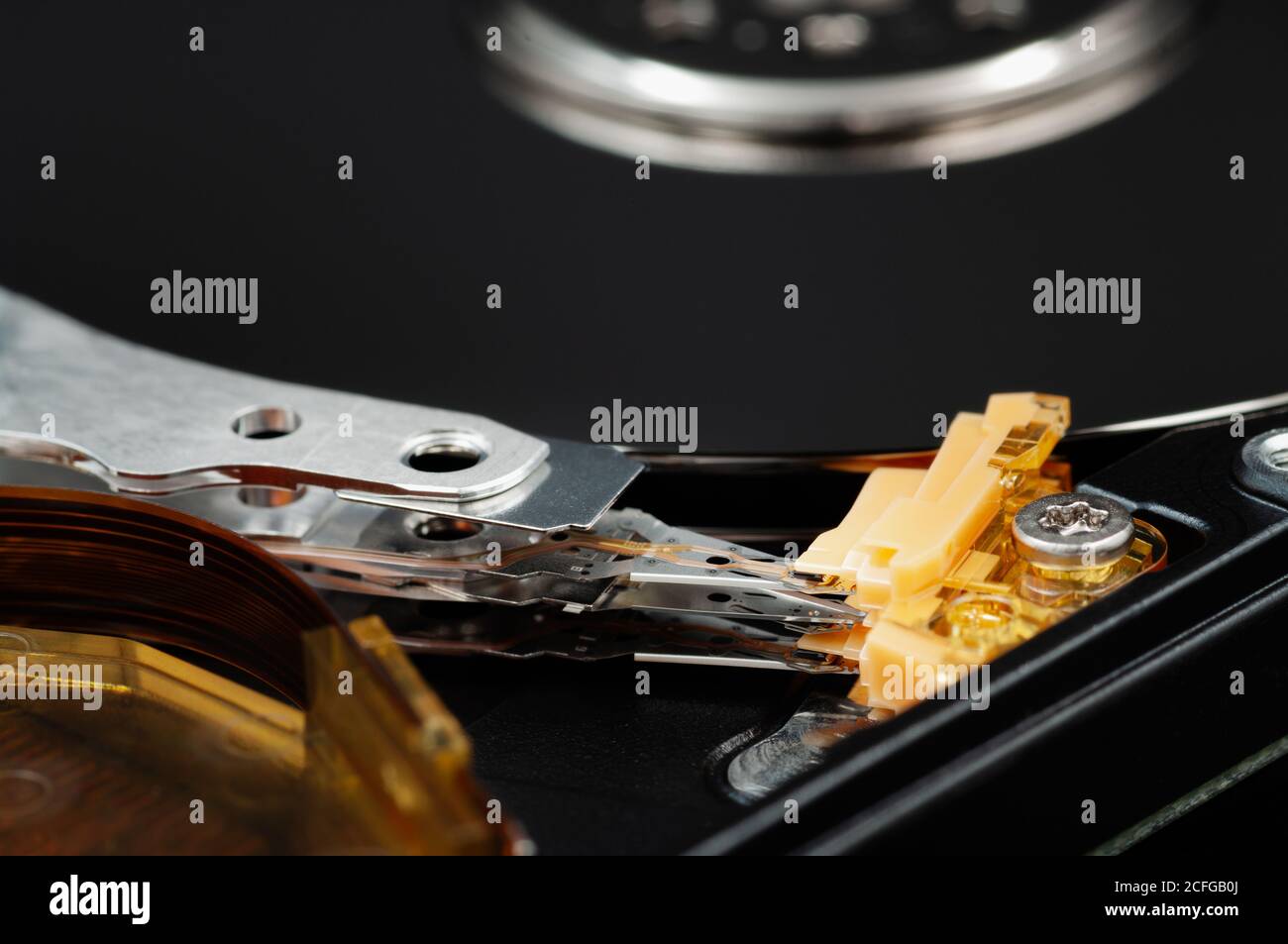 Hard disk drive magnetic head hi-res stock photography and images - Alamy