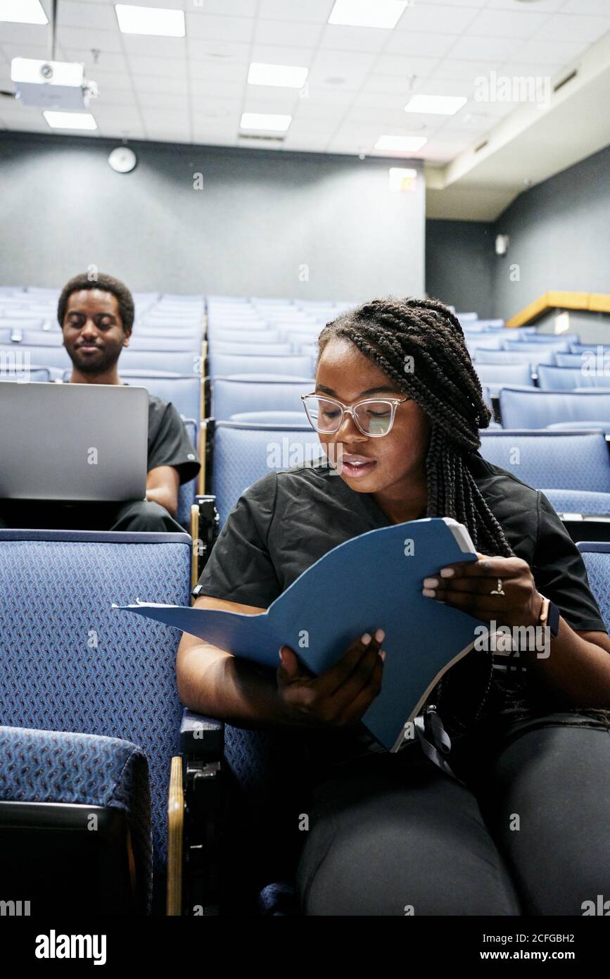 African american student lecture hall hi-res stock photography and ...