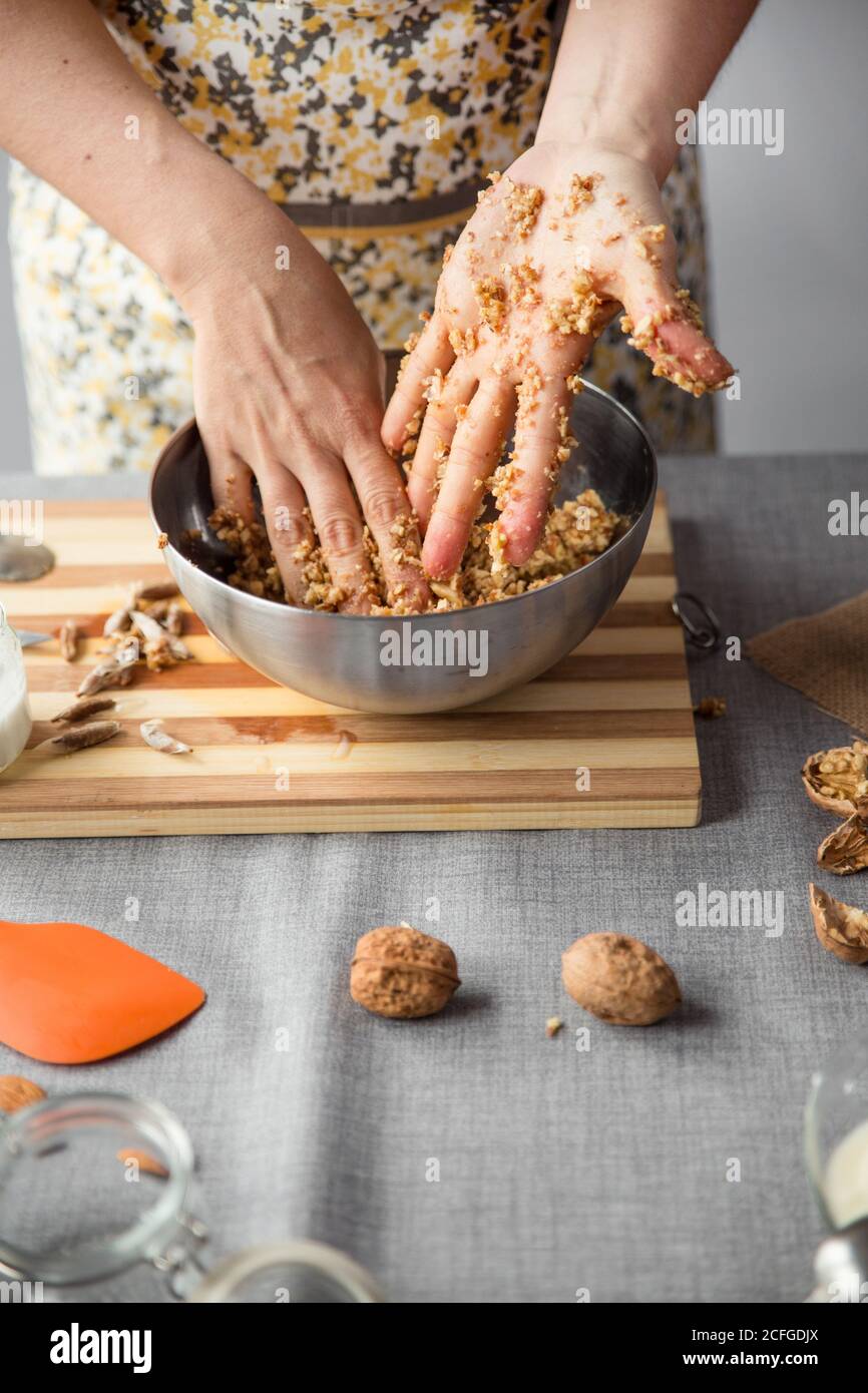 Mashing hi-res stock photography and images - Alamy