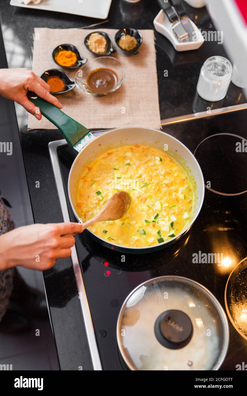 Cooking vegetable cream Stock Photo - Alamy