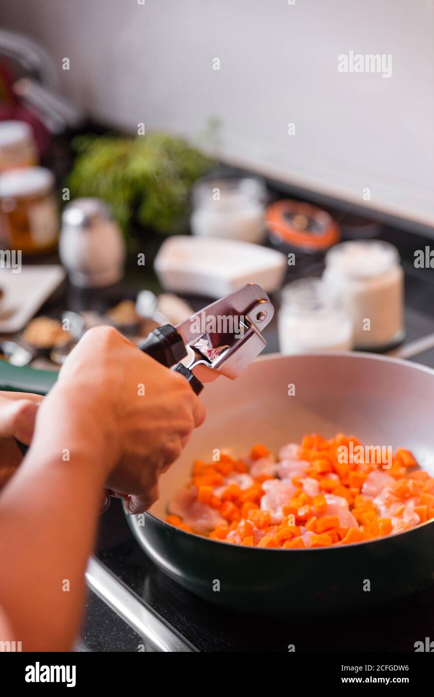 Cooking with oil Stock Photo - Alamy