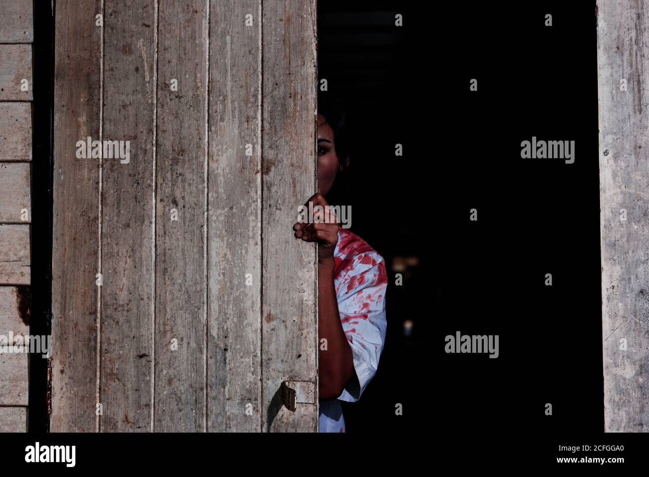 Zombie death house hi-res stock photography and images - Alamy