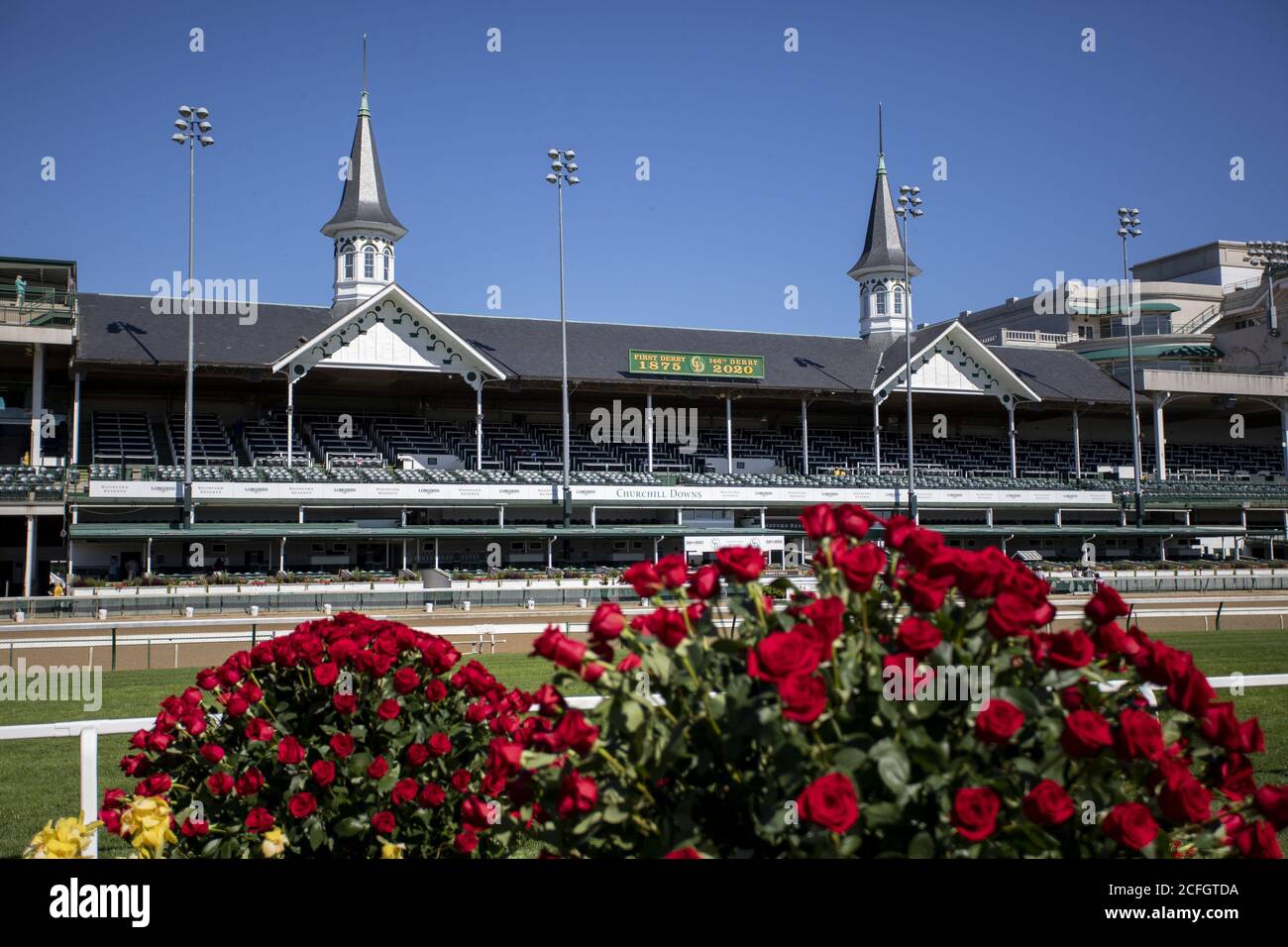 2020 kentucky derby winners circle hi-res stock photography and images ...