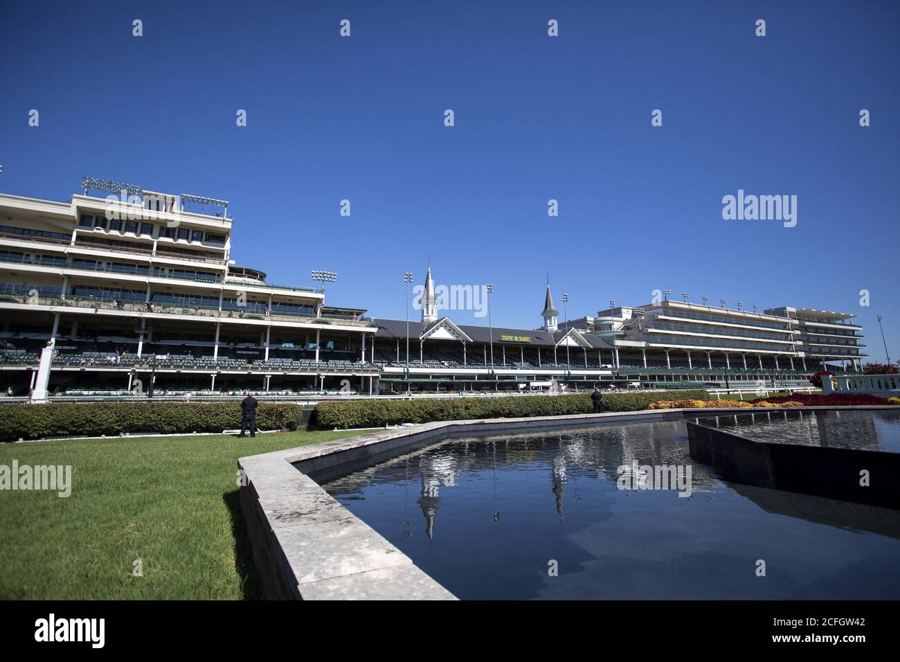 Kentucky derby infield hi-res stock photography and images - Alamy