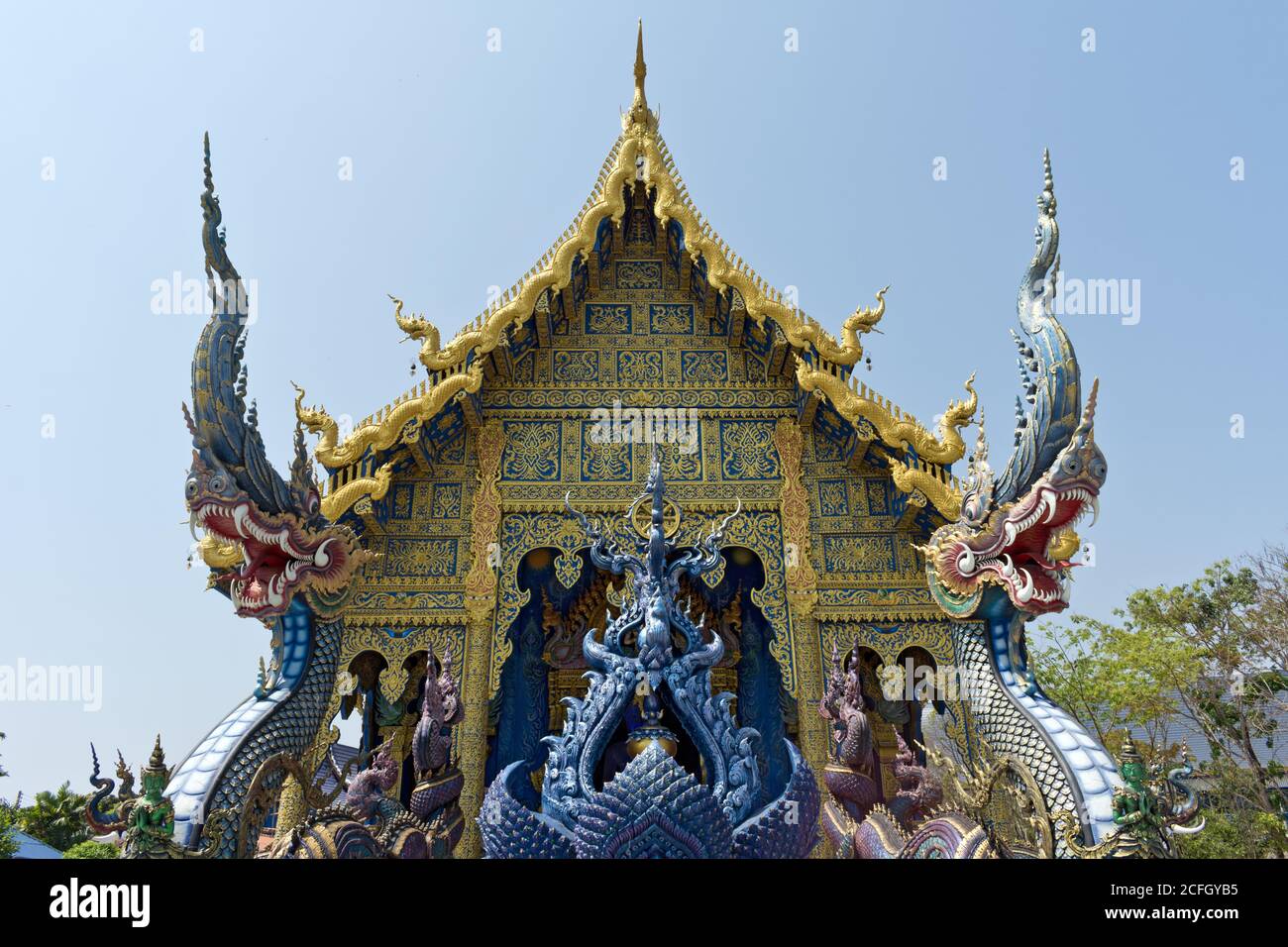 Wat Rong Seur Ten (Blue Temple), Chiang Rai, Thailand, Asia Stock Photo ...