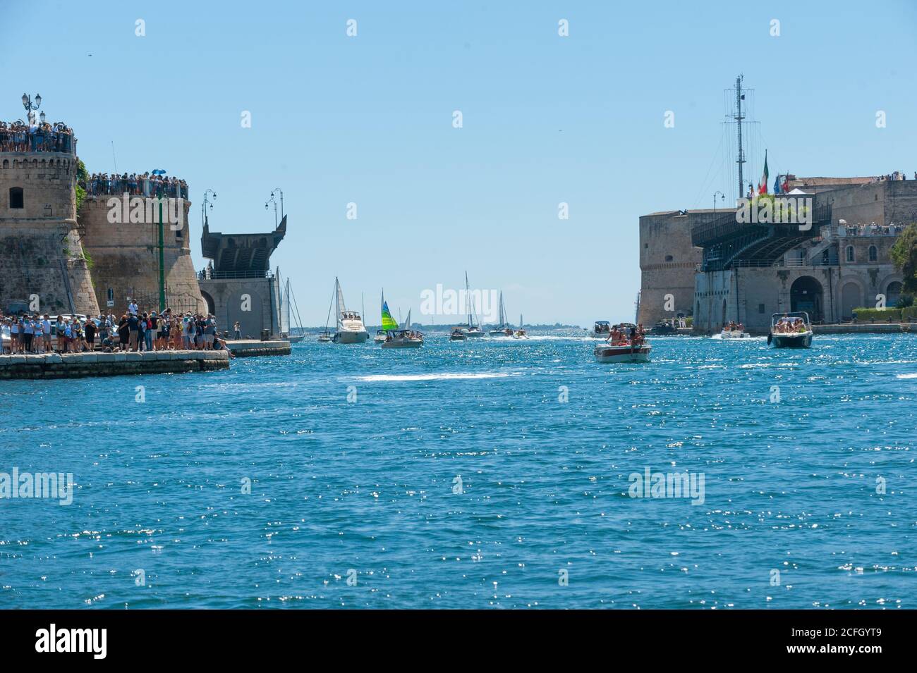 The downtown of Taranto and the new city are joined by a swing bridge ...
